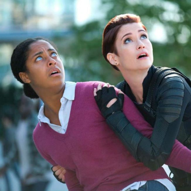 Dangerous Liaisons Supergirl Arrowverse Wiki Fandom