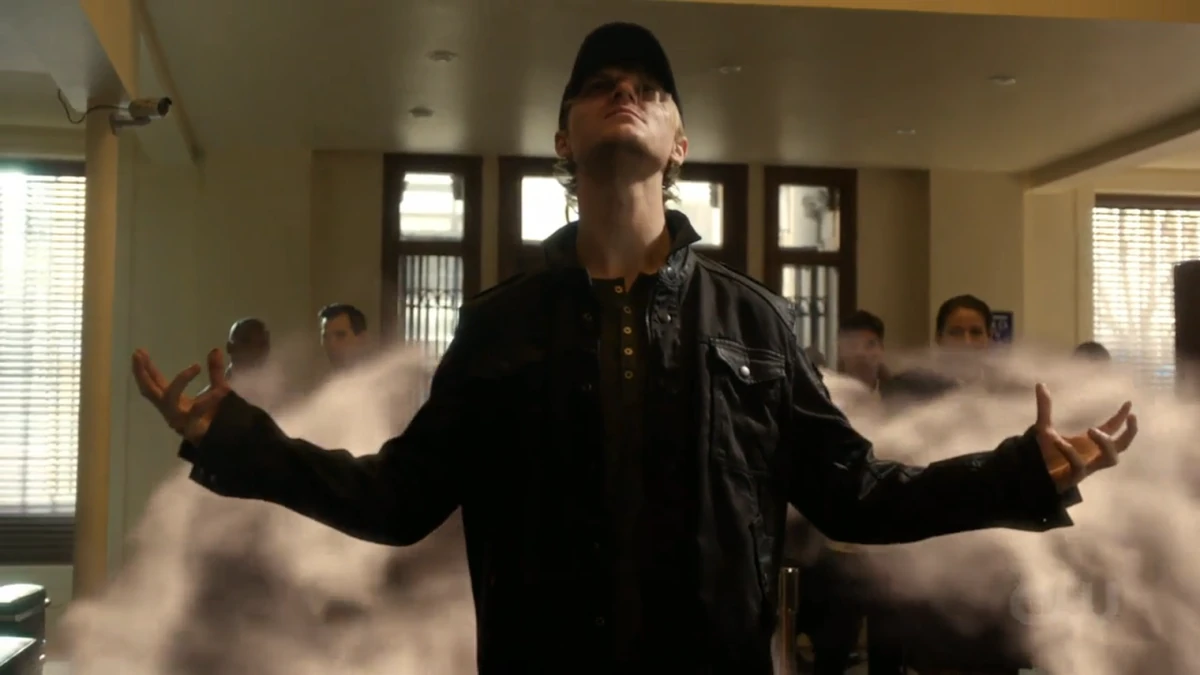 Clyde Mardon/Galerie | Arrowverse Wiki | Fandom