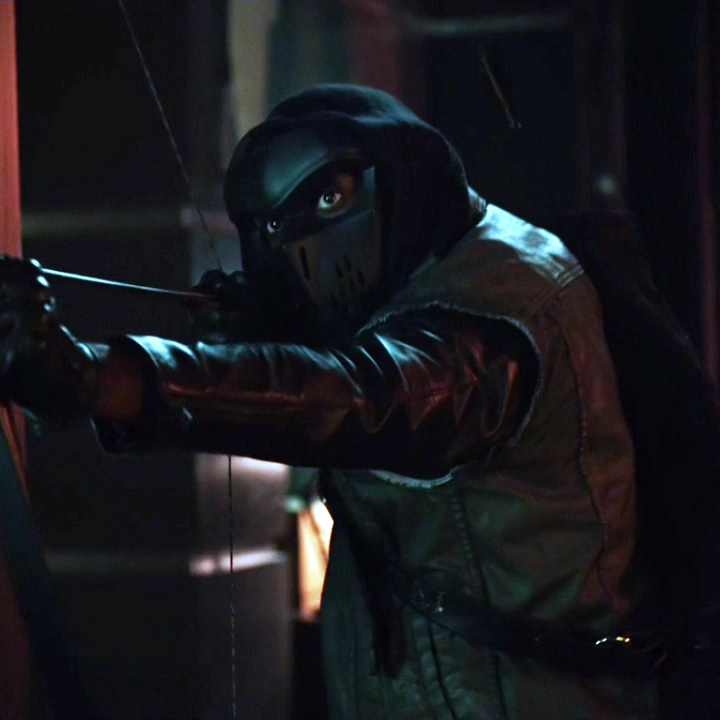 Simon Lacroix/Ausrüstung | Arrowverse Wiki | Fandom