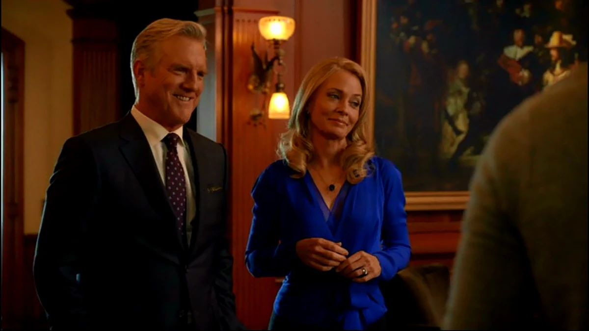Moira Queen/Galerie | Arrowverse Wiki | Fandom