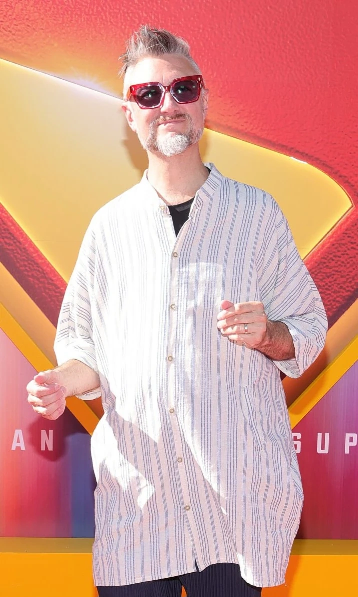 Sean Gunn | Wiki DC Universe | Fandom