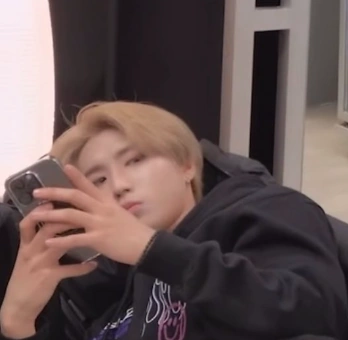 every other day gallery (atiny,zeroes,stays) | Fandom