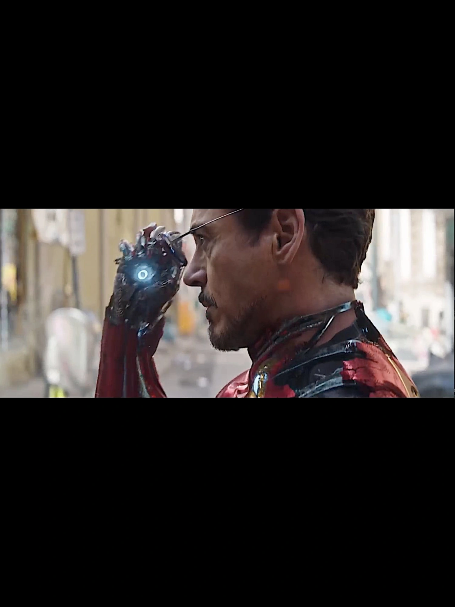 Tony Stark loses a hand? | Fandom