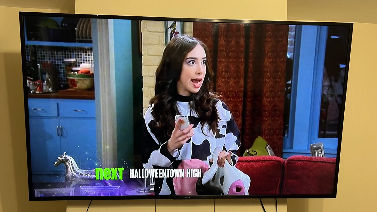 October 29, 2015 | Disney Channel Broadcast Archives Wiki | Fandom