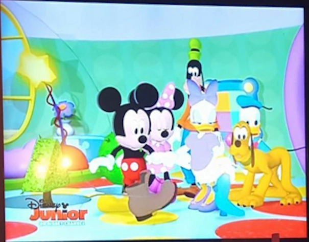 December 30, 2015 | Disney Channel Broadcast Archives Wiki | Fandom