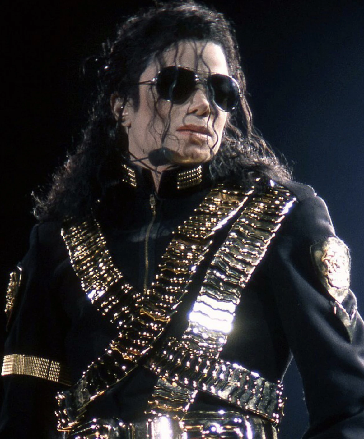 Michael Jackson meets the heroes. | Fandom