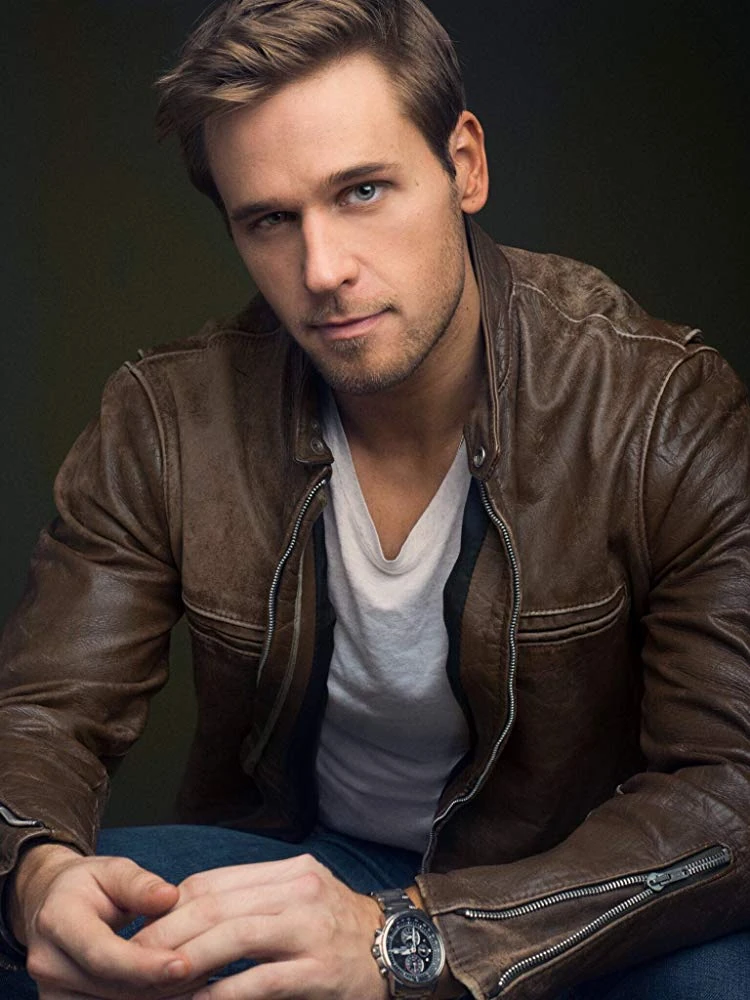 Dan Amboyer | DC Extended Universe Wiki | Fandom