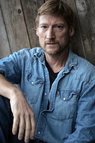 Aaron Pearl | DC Extended Universe Wiki | Fandom