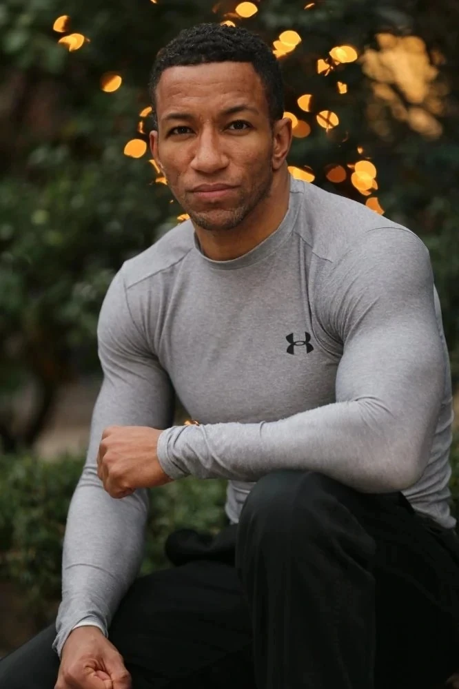 Vic Plajas | DC Extended Universe Wiki | Fandom