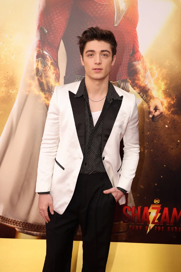 Asher Angel | DC Extended Universe Wiki | Fandom