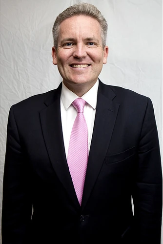 Bob Cusack | DC Extended Universe Wiki | Fandom