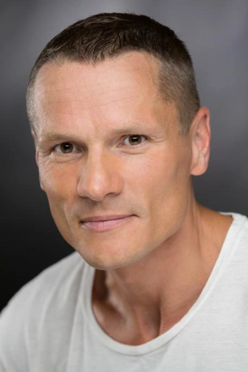 Peter Stark | DC Extended Universe Wiki | Fandom