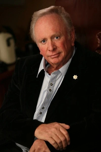 Wally Crowder | DC Extended Universe Wiki | Fandom