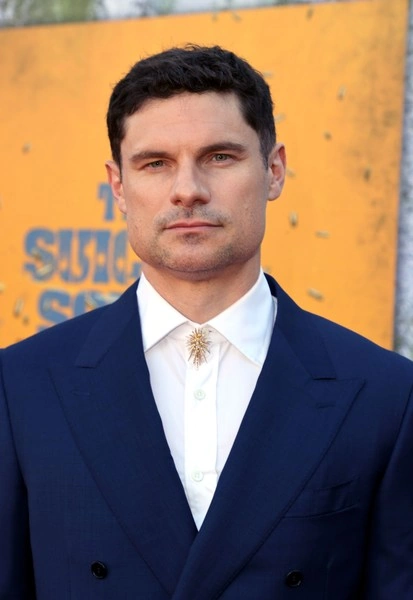 Flula Borg | DC Extended Universe Wiki | Fandom