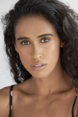 Briony Scarlett | DC Extended Universe Wiki | Fandom