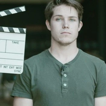 Mitch Holson | DC Extended Universe Wiki | Fandom