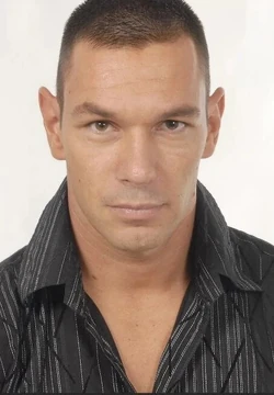 Yan Dron | DC Movies Wiki | Fandom