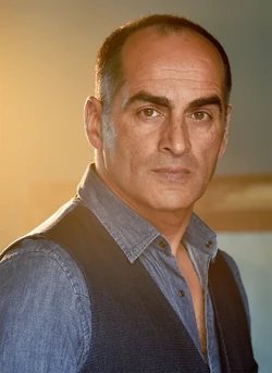 Navid Negahban | DC Movies Wiki | Fandom