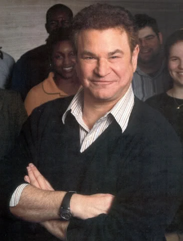Robert Wuhl | DC Movies Wiki | Fandom