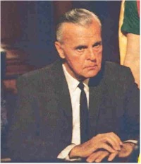 Neil Hamilton | DC Movies Wiki | Fandom