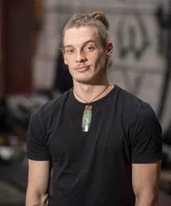 Luke Hanna | DC Movies Wiki | Fandom