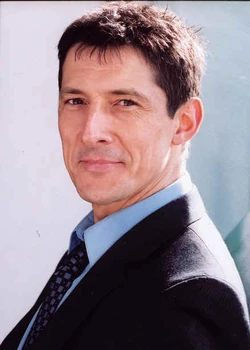 Peter Wingfield | DC Movies Wiki | Fandom