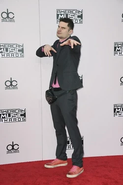 Flula Borg | DC Movies Wiki | Fandom