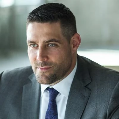 Chris Burns | DC Movies Wiki | Fandom