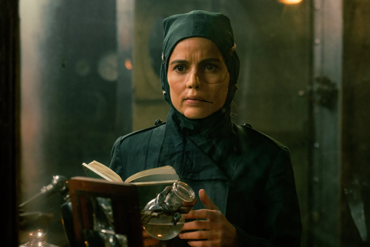 Doctor Poison | DC Movies Wiki | Fandom