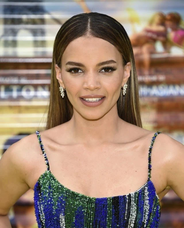 Leslie Grace | DC Movies Wiki | Fandom
