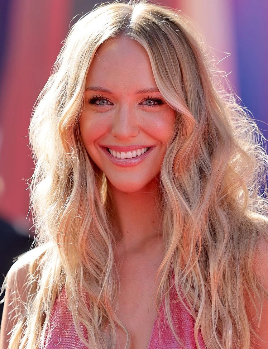 Paige Mobley | DC Movies Wiki | Fandom