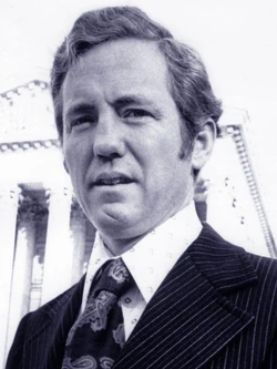 Fred Graham | DC Movies Wiki | Fandom