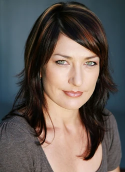 Renee Bowen | DC Movies Wiki | Fandom