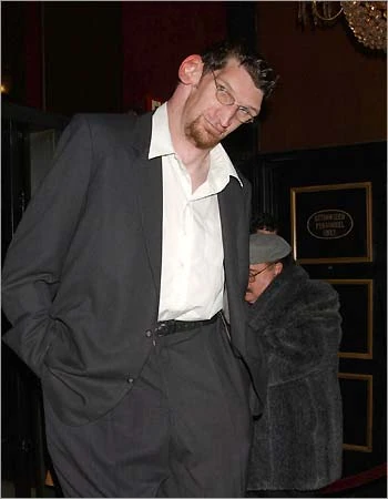 Matthew McGrory | DC Movies Wiki | Fandom