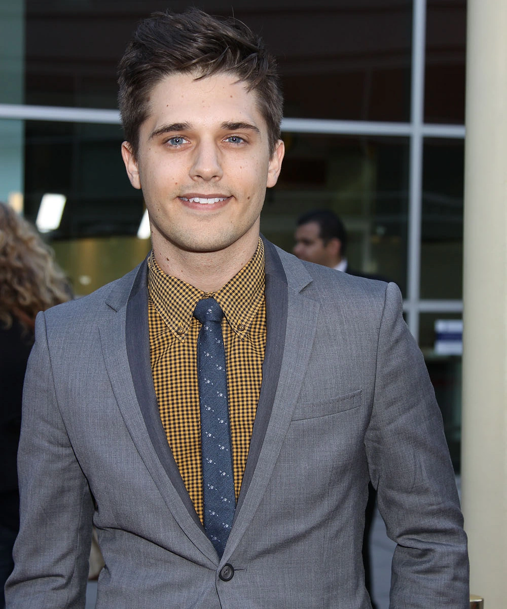 Andy Mientus | DC Wiki | Fandom