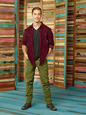 Logan Crawford | Wiki DC | Fandom