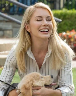 Hub:Emilia Harcourt | DC Universe Wiki | Fandom