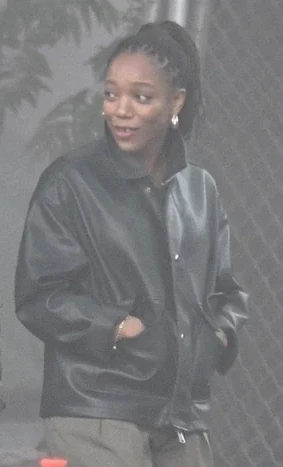 Caitlin Bates | DC Universe Wiki | Fandom