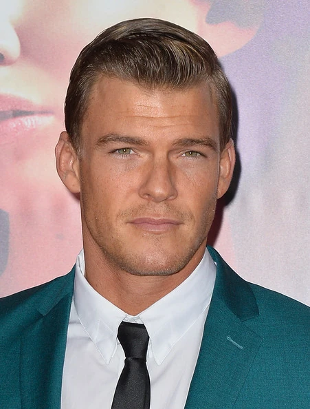 Alan Ritchson | DC Universe Wiki | Fandom