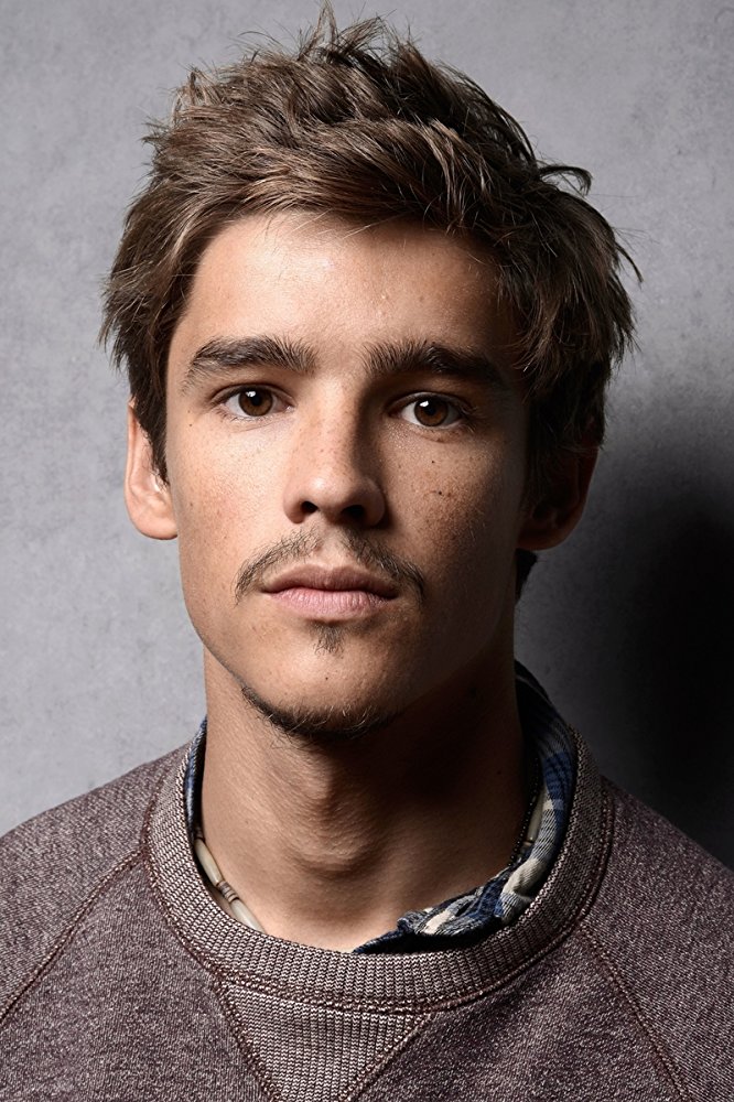 Brenton Thwaites Dc Universe Wiki Fandom