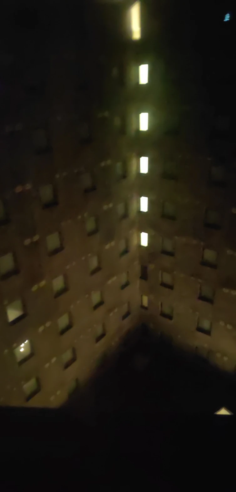 im in the backrooms (level 128) | Fandom