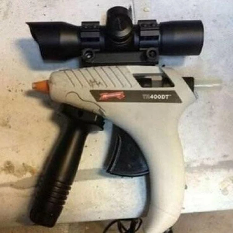 April fools weapon idea : Supa dupa tacticool hot glue gun 400DT | Fandom