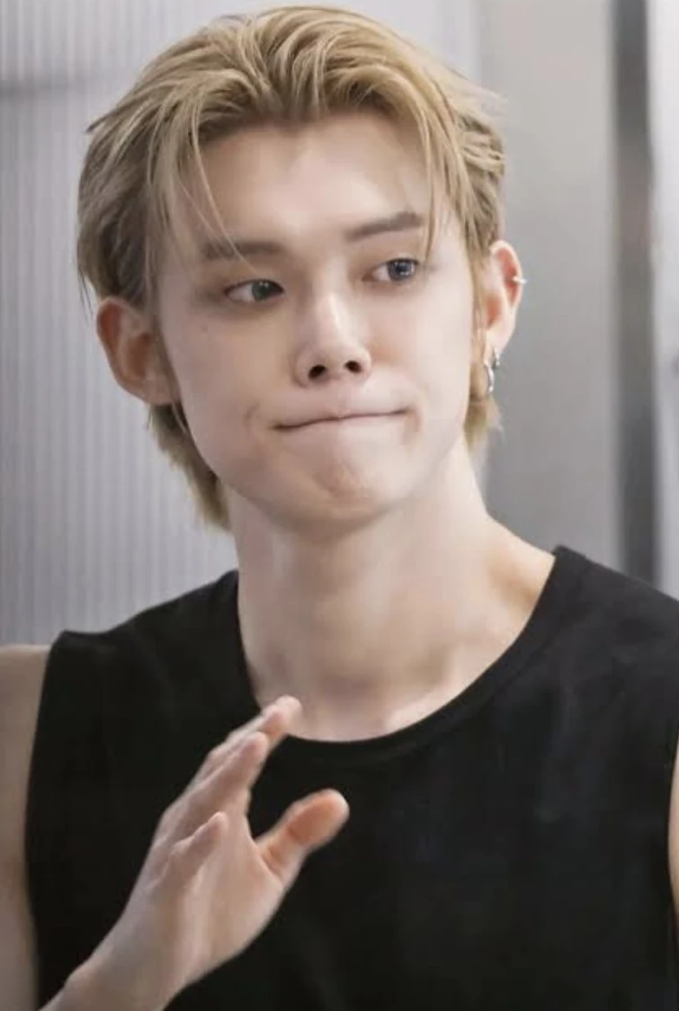Happy Birthday Yeonjun ️ ️ ️ | Fandom