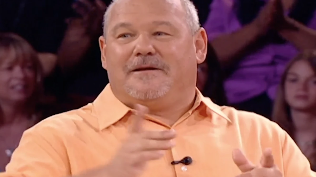 Steve Smiley | Deal or No Deal Wiki | Fandom