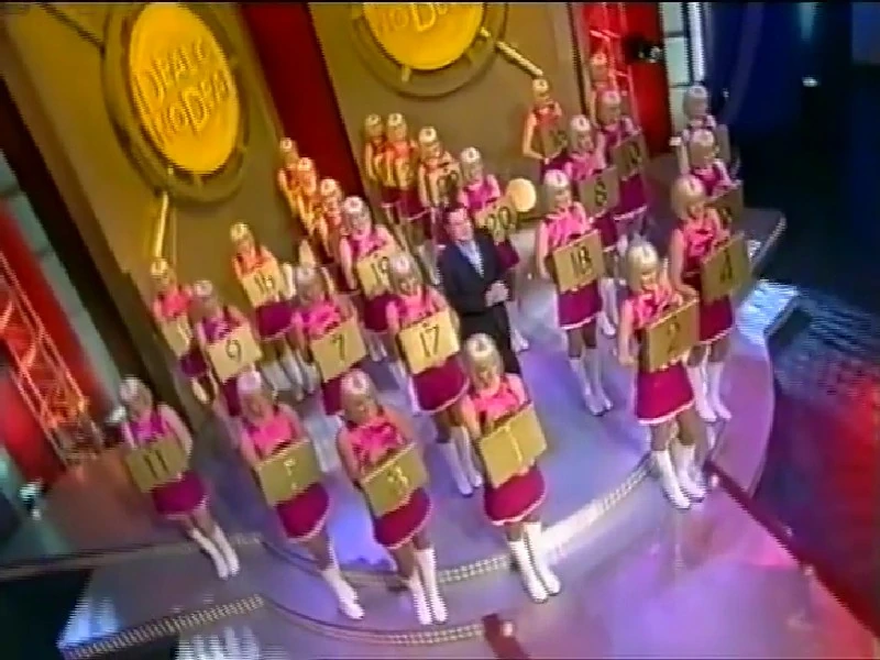 The Dealettes | Deal or No Deal Wiki | Fandom