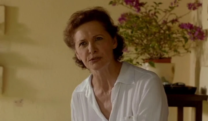 Emma Redding | Death in Paradise Wiki | Fandom