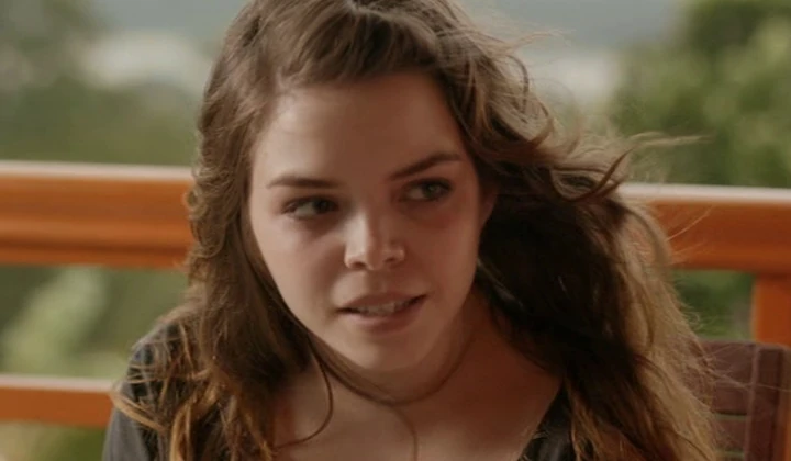 Amber Collins | Death in Paradise Wiki | Fandom