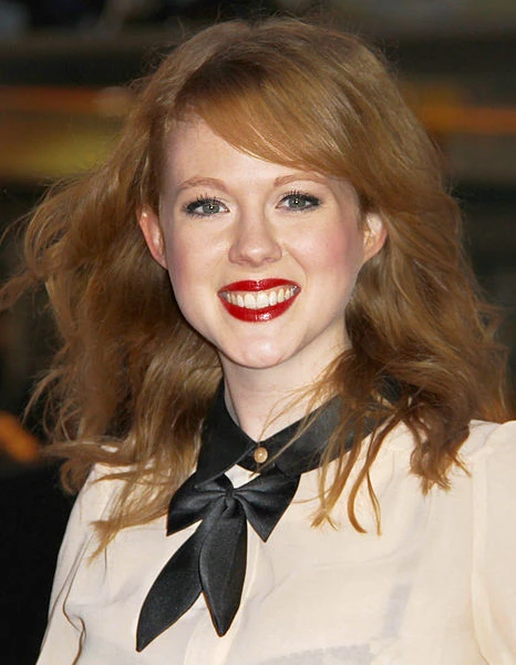 Zoe Boyle | Death in Paradise Wiki | Fandom