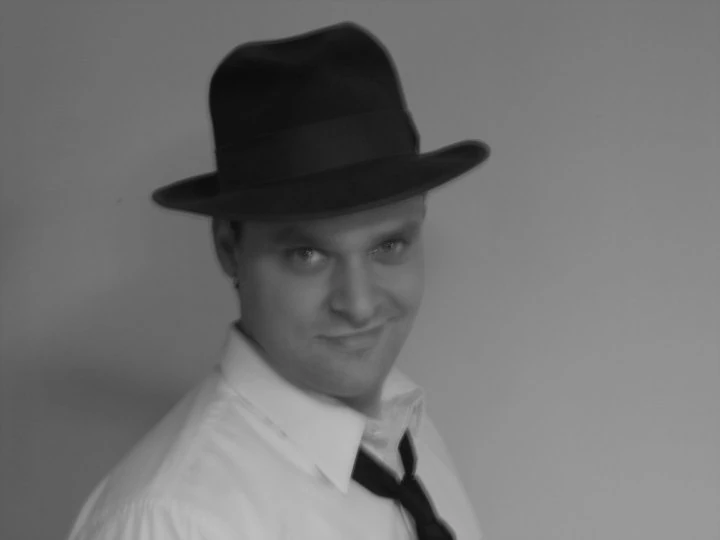 Christopher Mott | Decoder Rng Theatre wiki | Fandom