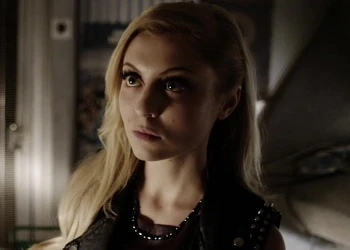 Deirdre “Treasure Doll” Lamb | Defiance Wiki | Fandom